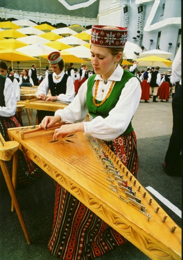 Kokles un koklēšana | Rīts.lv, Latvijas kultūras portāls